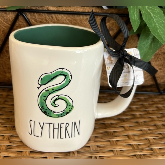 Rae Dunn | Dining | Rae Dunn Harry Potter Slytherin Hogwarts House ...